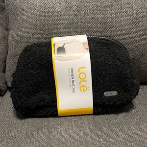 Lole | Bags | Lole Sherpa Belt Bag Black | Poshmark
